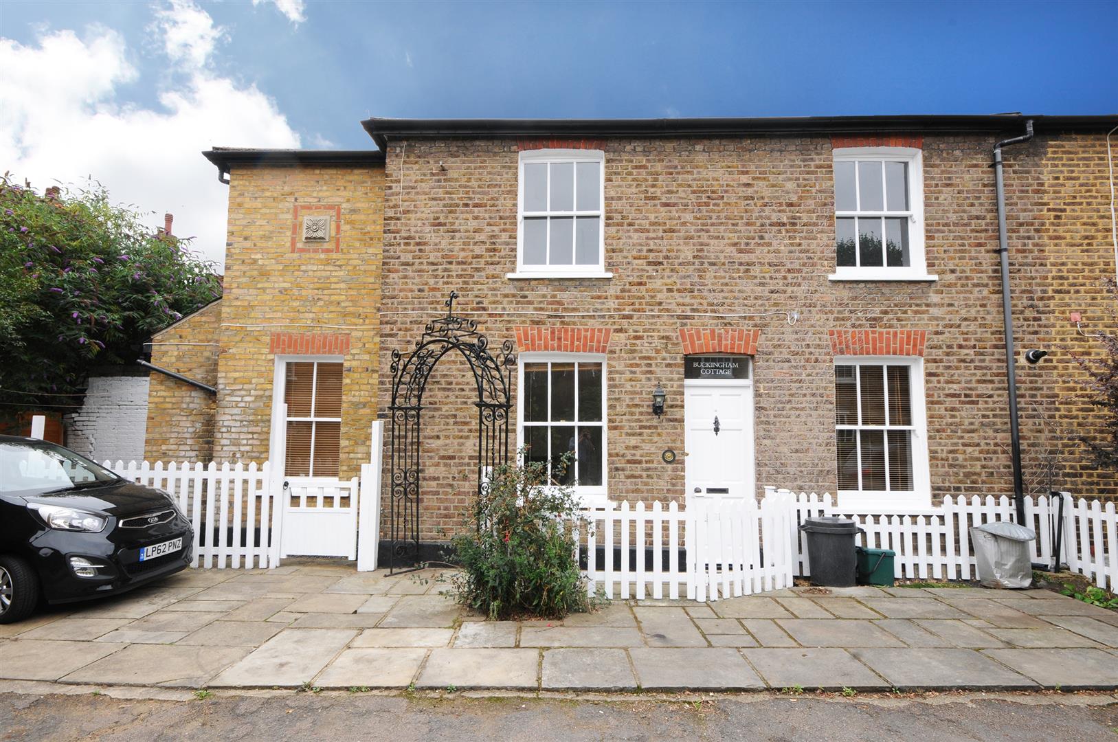 St Marys Place, Ealing W5 – Helliwell and Company